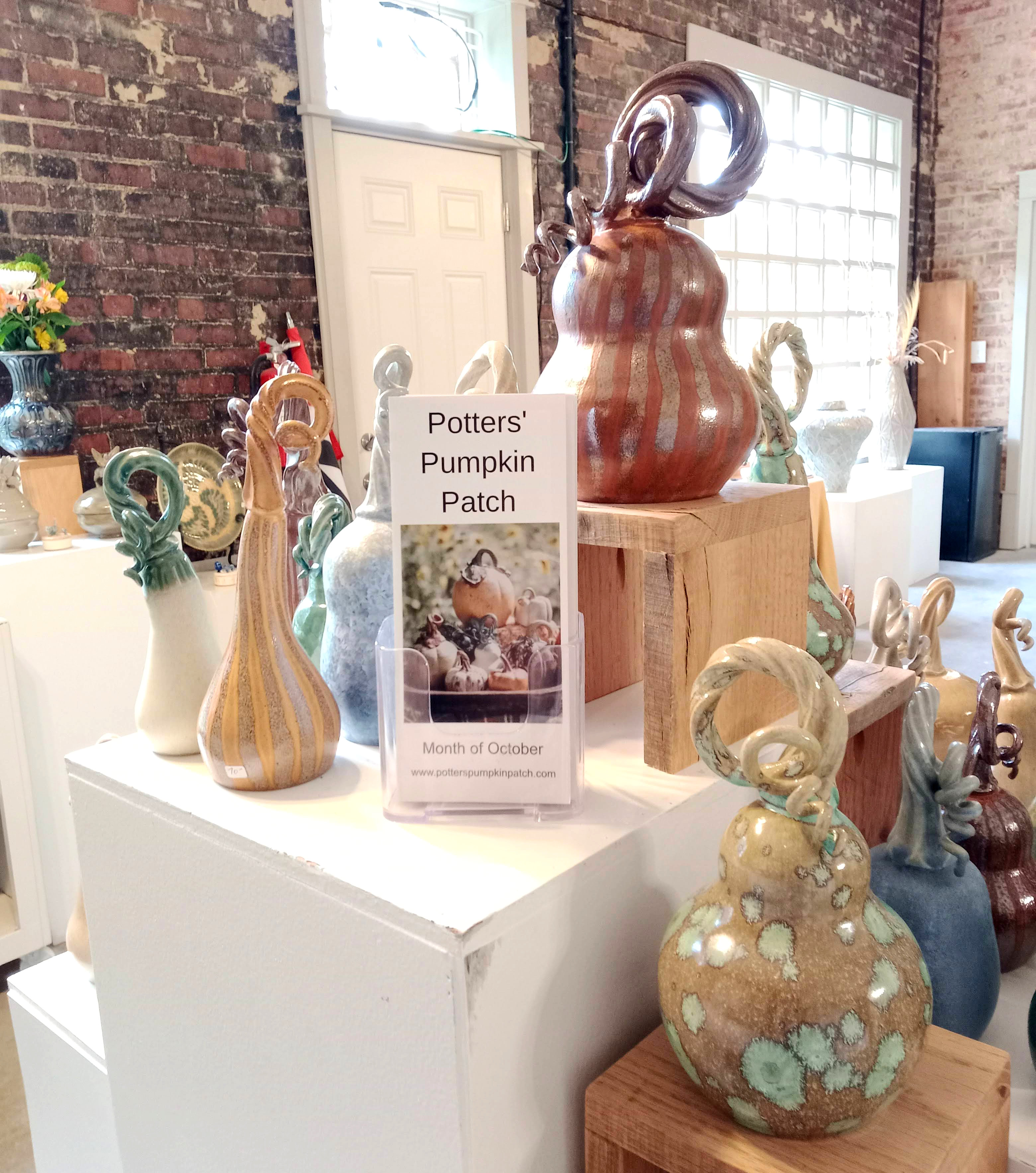 Contact – Potters' Pumpkin Patch